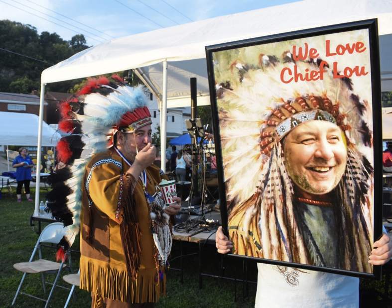 101825herloguyasuta1080918