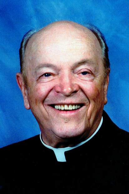 6076020SmithFatherThomas90