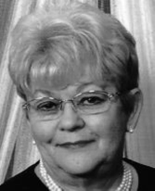 Lisa Rizza's Instagram, Twitter & Facebook on IDCrawl