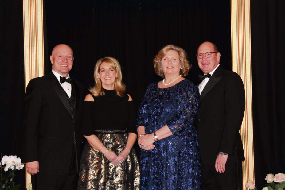 GTROACINDERELLACHAIRS012918