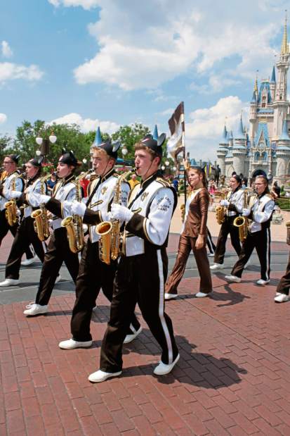 HighlandsBandDisney2