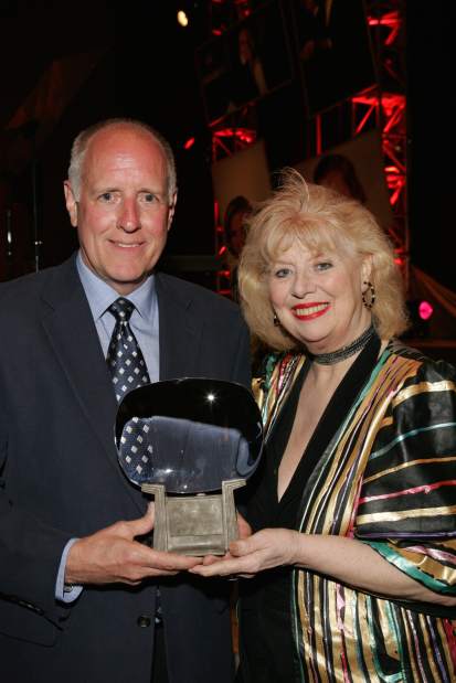 ObitSheilaMacRaeJPEG01881