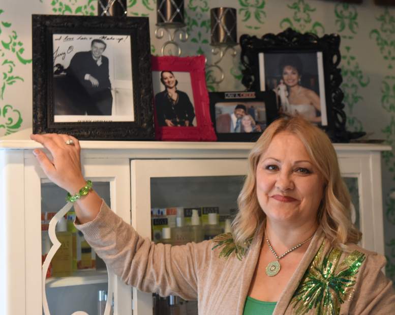 PTRLIVGLAMEARTH02090515