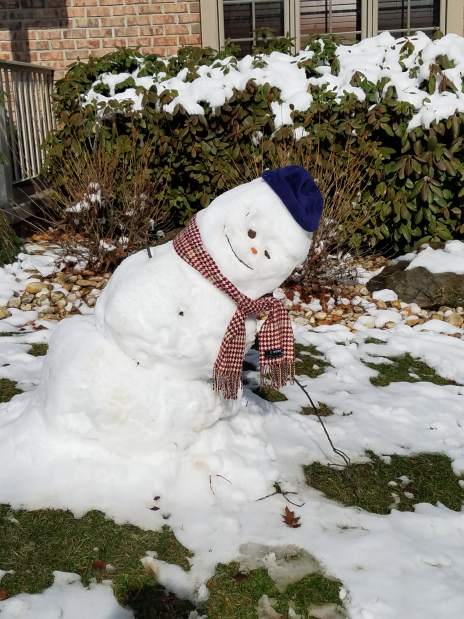 Snowmanyoga0220180218