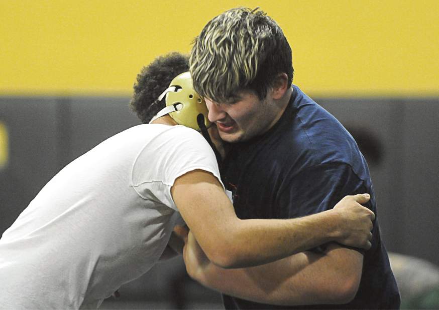 VNDwrestlefeatch03010417