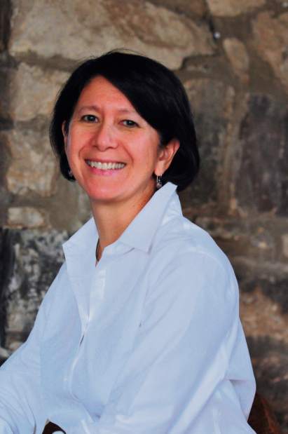 gtrlivjenniferlin040917