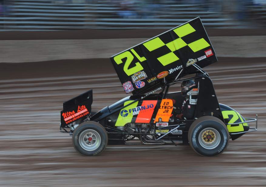 vndlernervillelynch050215