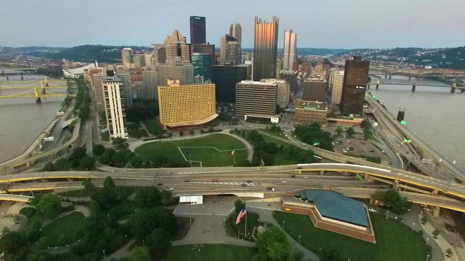 webPittsburghSkylineFILE