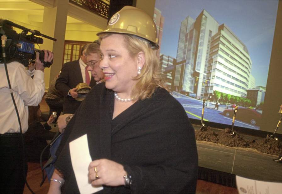 495801JennieScaife200301