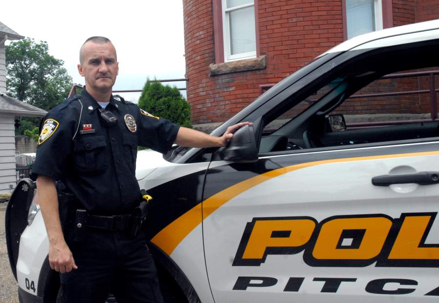 TEPitcairnChief20711131jpg