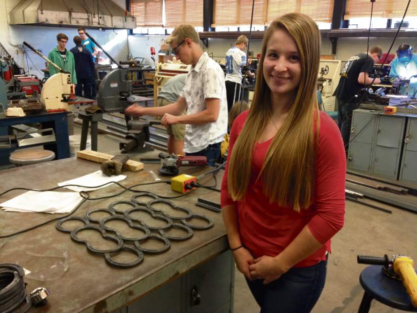 cjchloesteeb2110515jpg