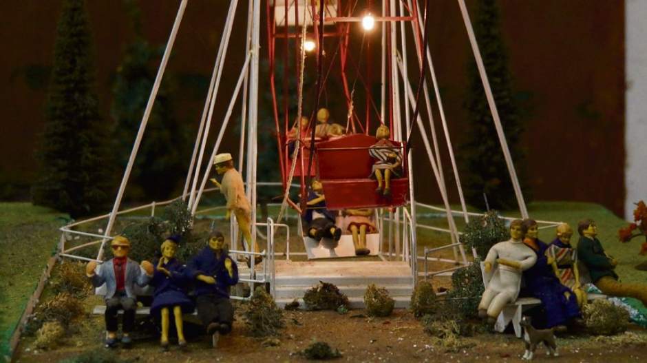 vndWDtrains7112915jpg